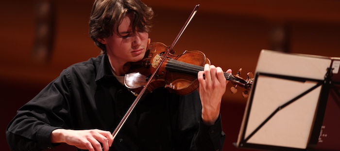 Culture – Roman Fraser, l’artiste du mois | INFOSuroit.com